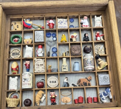 Antique & VTG Wooden Display Wall Hanging Shadow Box Mini Figs 15x 15 ...