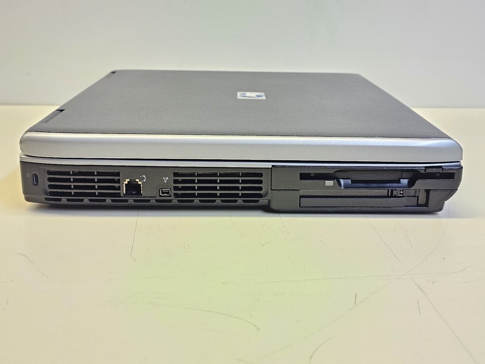 HP/Compaq NX9010 14.1" Pentium 4-M 2400 + 1GB + 40GB Windows XP Pro ...