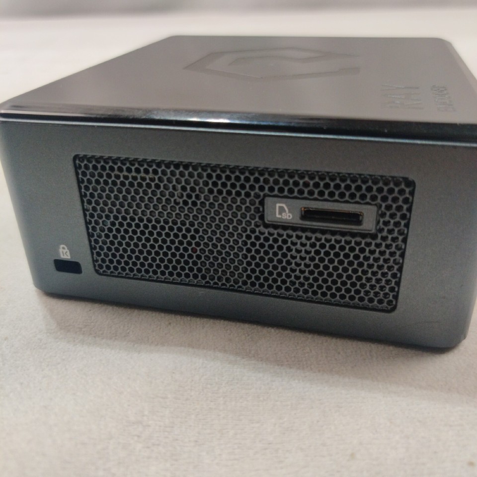 Ray Encoder Resi Intel NUC BOXNUC8i5BEH1 Black Magic Design - UNTESTED ...