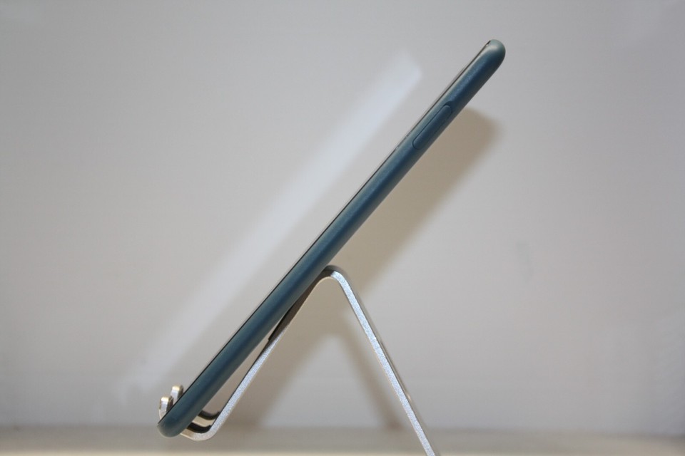 Amazon Fire HD 8 (10th Gen.) K72LL4 - 32GB - Wi-Fi - 8in - Twilight ...