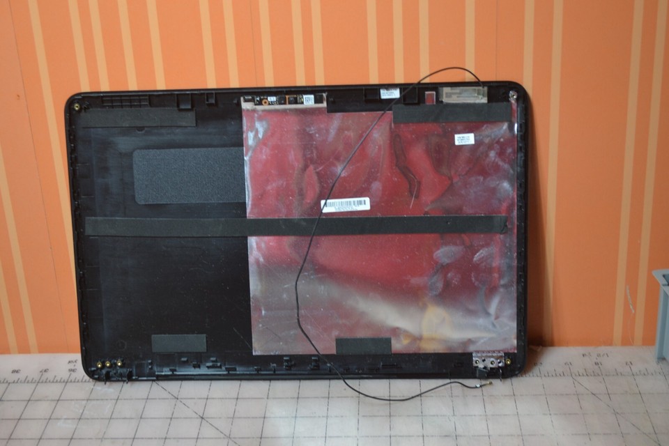 HP TPN-I108 2000, Blue Top cover w/ Web Cam YHN 6070B0617002 *Original ...