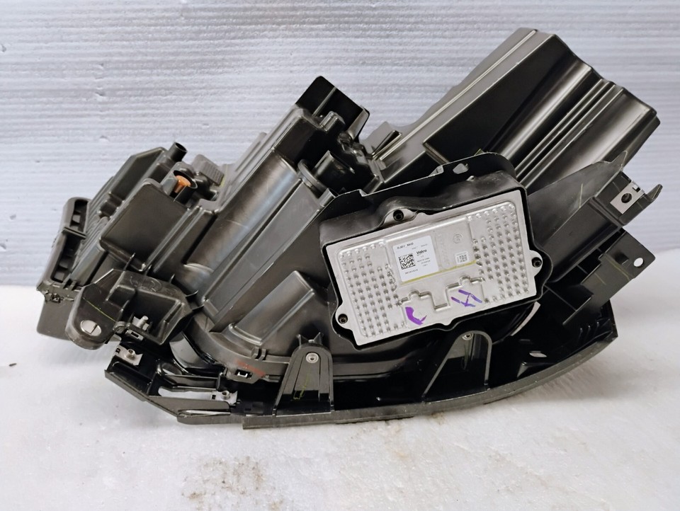 2019-2024 RAM 2500 3500 OEM LED Black Bezel Passenger Side Headlight ...