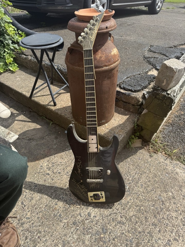 Anthrax - Scott Ian Signed Jackson Guitar - 1990 Studio Fire Survivor ...