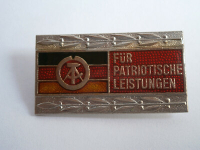 DDR - Abzeichen - Nationale Front -Für Patriotische Leistungen in ...