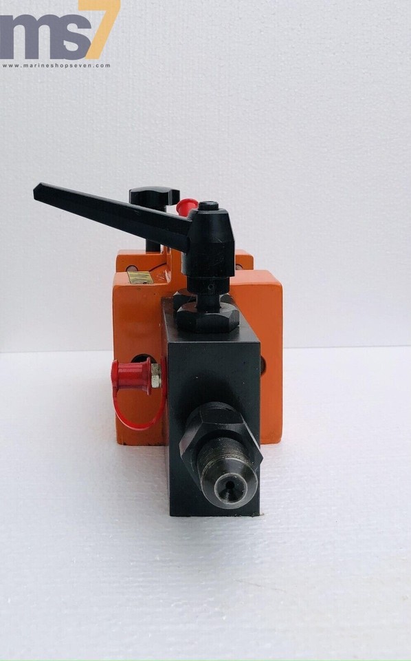 SKF THAP 30 AIR DRIVEN HYDRAULIC PUMP/AIR PNEUMATIC OIL INJECTOR 300 ...