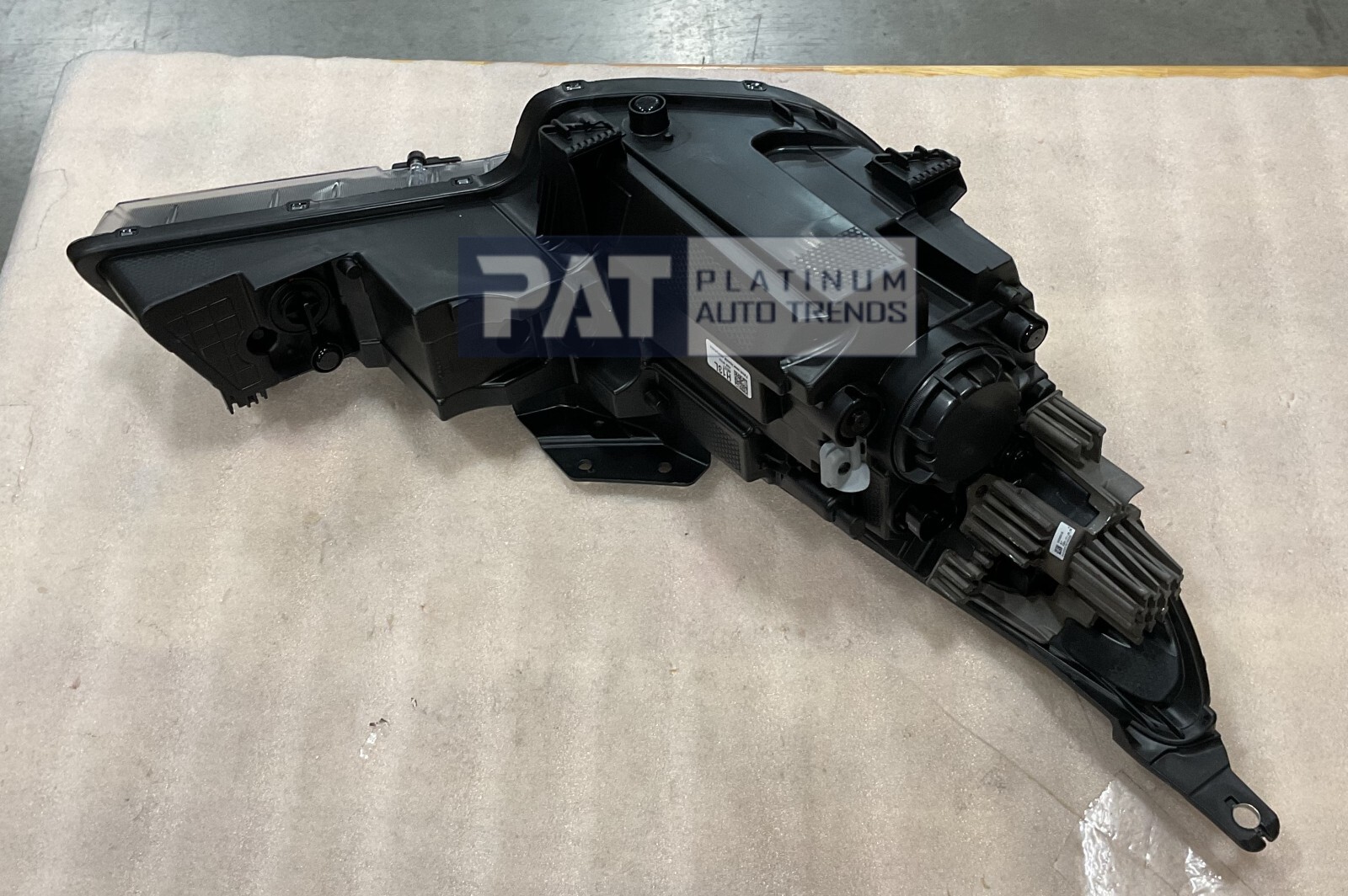 GENUINE HYUNDAI ELANTRA 2021-2023 HEADLAMP ASSEMBLY (HALOGEN) LH, 92101 ...