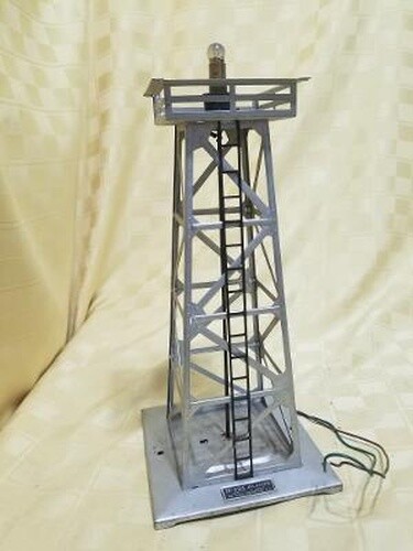 Vintage Lionel Trains No. 494 Rotating Beacon Light Tower | eBay