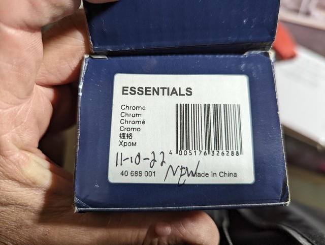 GROHE 40688001 Essentials 18 In. Towel Bar for sale online | eBay