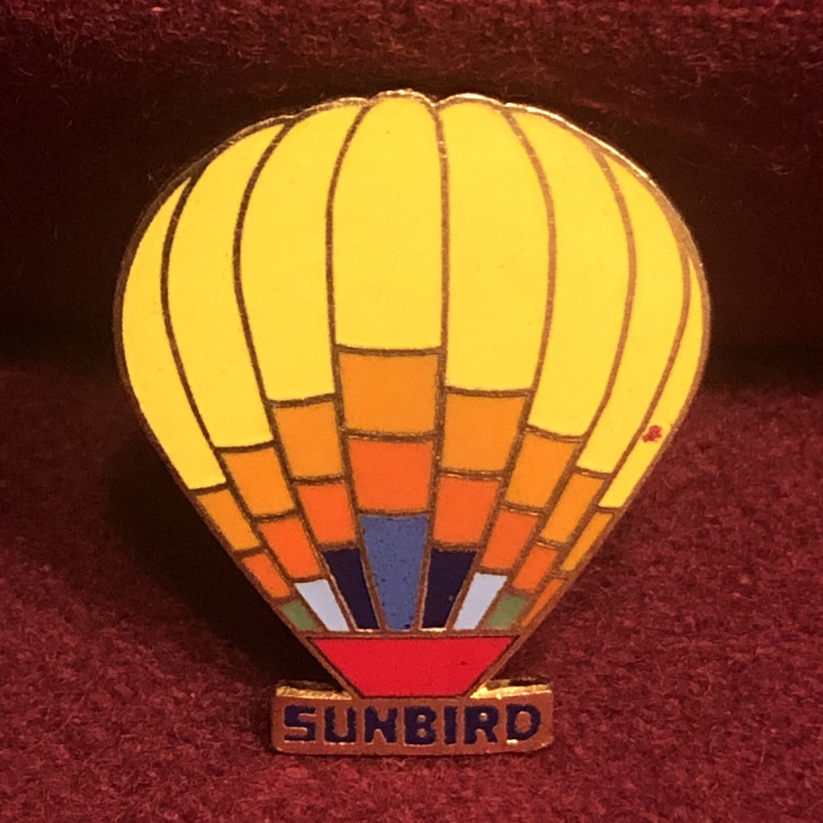Vintage Sunbird Hot Air Balloon Pin 1980's Metal and … - Gem