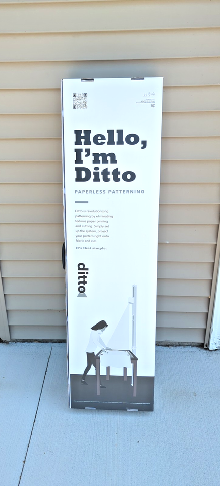 SINGER® Ditto Pattern Projector New in Box! Fast Shipping! Sewing ...