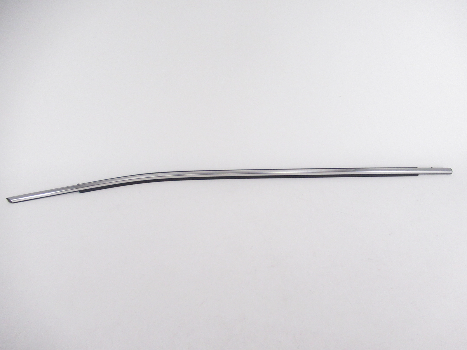 Genuine OEM Toyota 75710-06210 Passenger Front Belt Molding Sweep 2018 ...