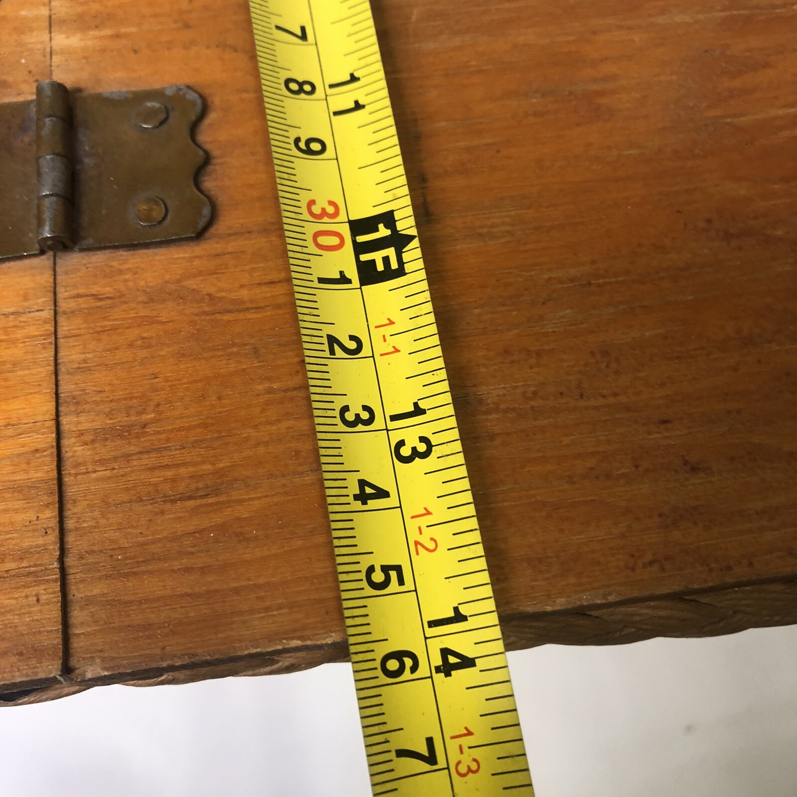 Vintage Redmon Picnic Basket W Double Metal Handles, Riser Woven Wicker ...