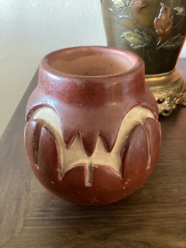 AGAPITA TAFOYA (1904-1959) Santa Clara Pueblo Carved Redware Bowl 5 1/4 ...