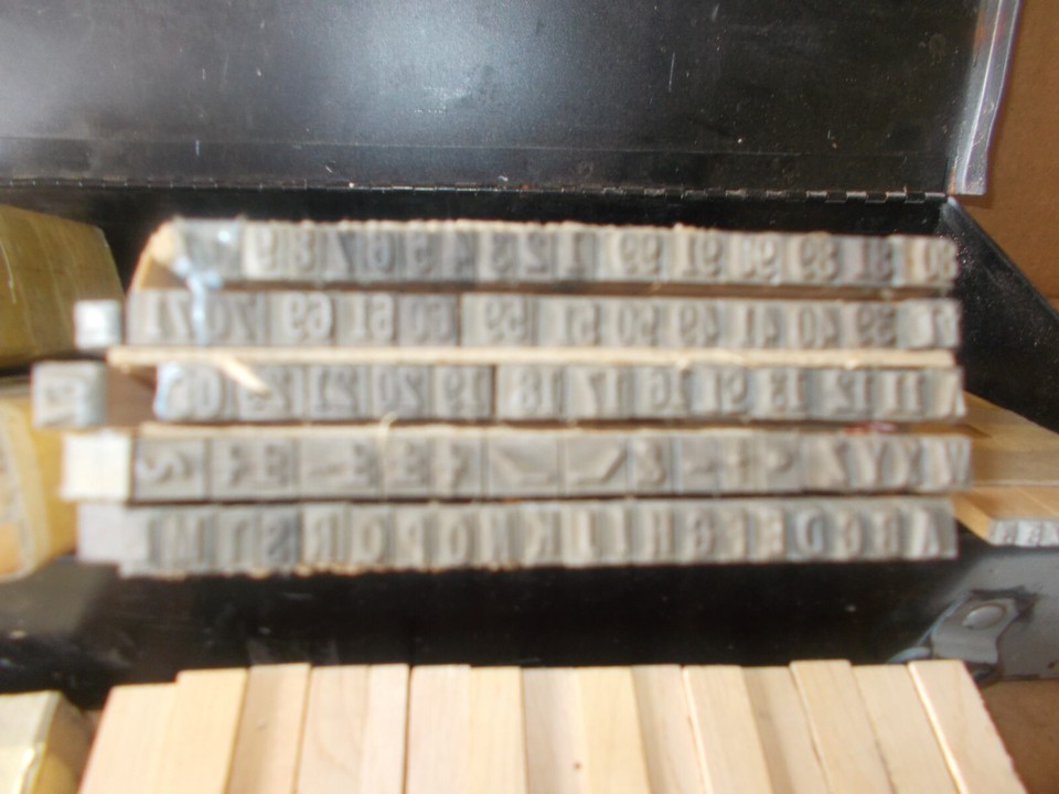 VINTAGE WOOD RUBBER PRINTING PRESS LETTERS NUMBERS BLOCK SET | eBay