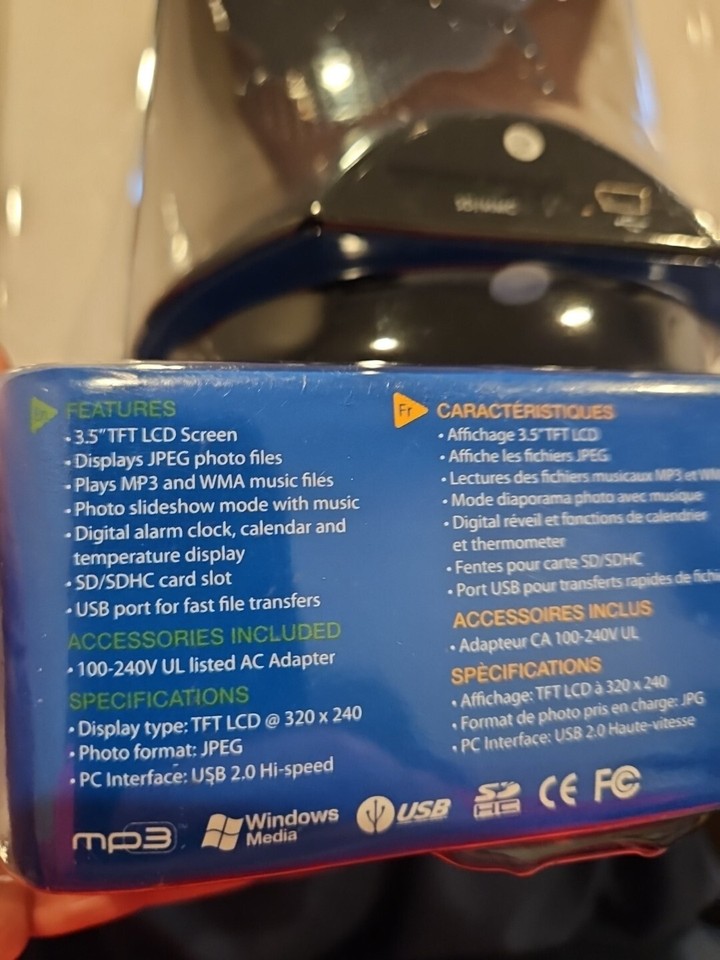 Coby Digital Photo Album w/ Alarm Clock, 3.5" LCD Screen MP3 Player ...