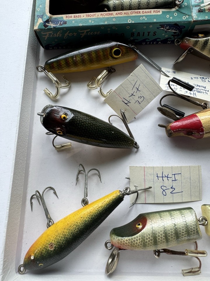 Vintage Lot 10 Fishing Lures H & I-A & I Wobbler Runt Go-Getter Hico ...