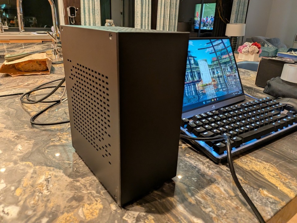 Mini Gaming PC, RTX 4060, Ryzen 5 5600X, 32 GB RAM, 2 TB NVME | eBay