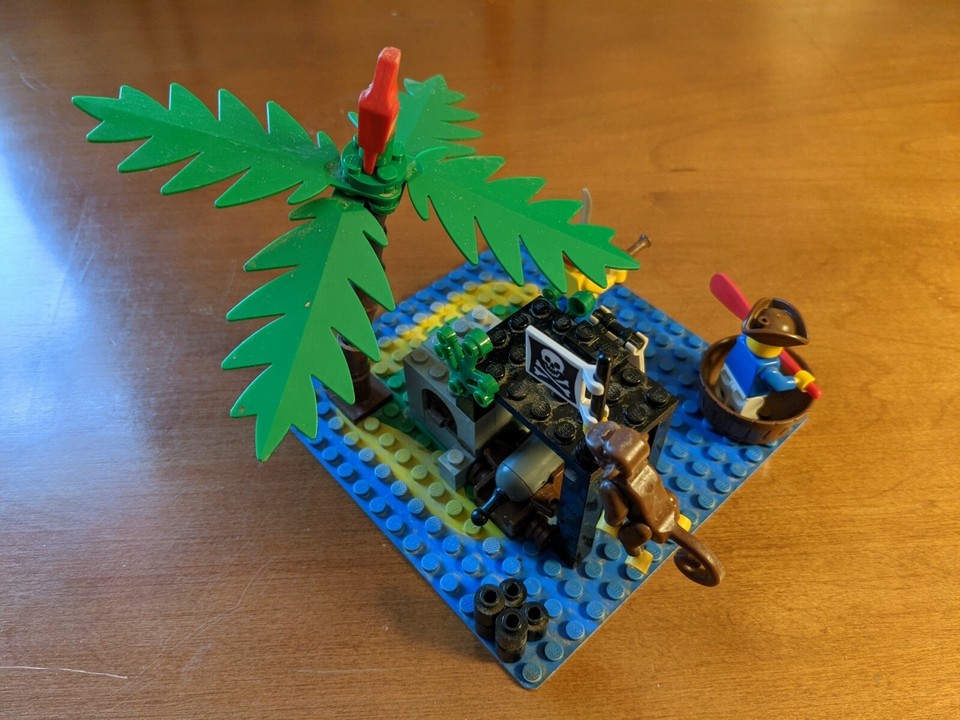 Lego 6260 Shipwreck Island Complete Kit With Instructions | eBay