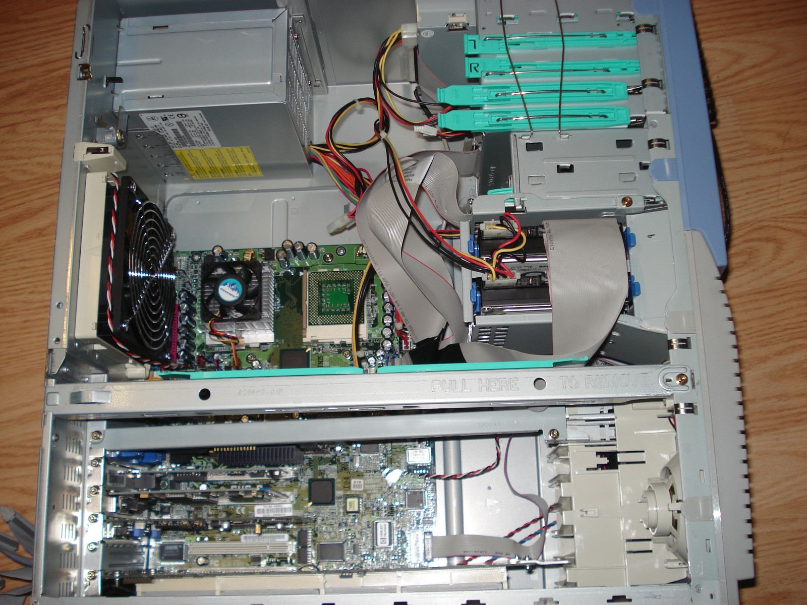 HP KAYAK XM600 866MHz, 80GB, 256MB Sys Control Agilent Versatest Tester ...