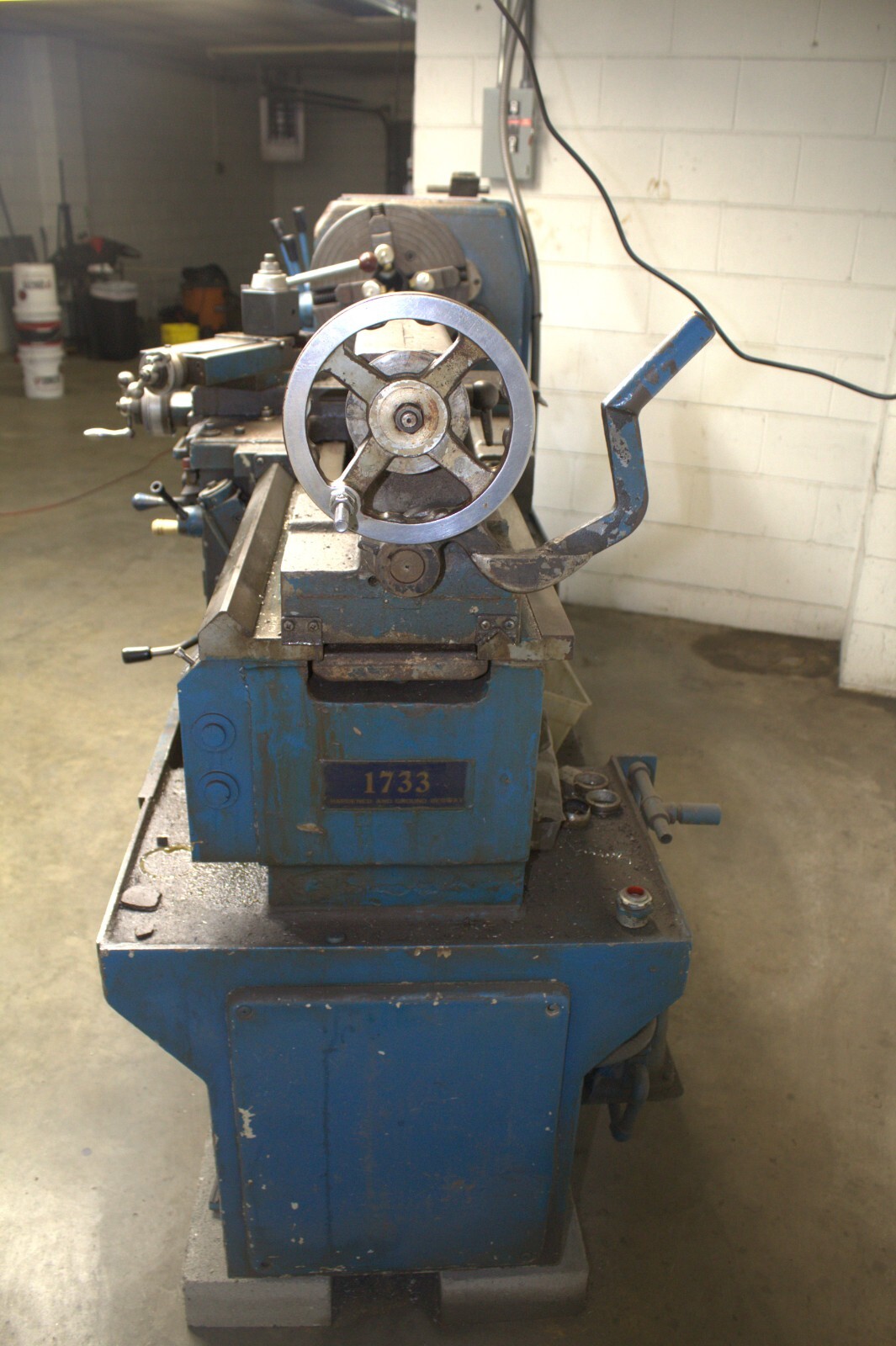 1950's Victor Engine Lathe and Induma Knee Mill (Separate Machines) | eBay