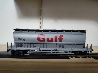 HO - ROCO - Gulf - Covered Hopper | eBay