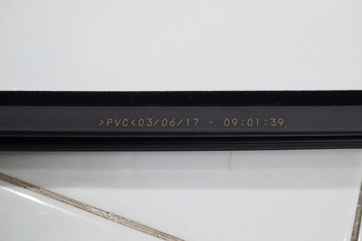 68210-0k070 TOYOTA HILUX REVO 2015-19 WINDOW WEATHER STRIP | eBay