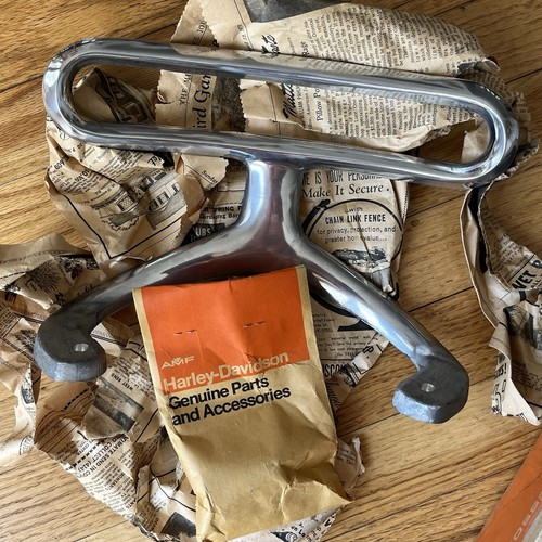 Harley Davidson Ironhead Sportster Seat grab rail 52625-59A NOS OEM XLH ...