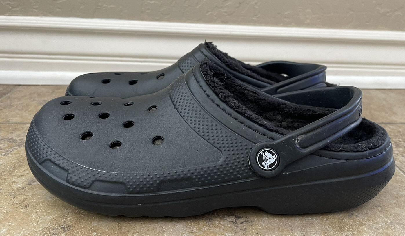 Crocs Classic Black Fur Lined Clogs Women 11 Men 9 on… - Gem