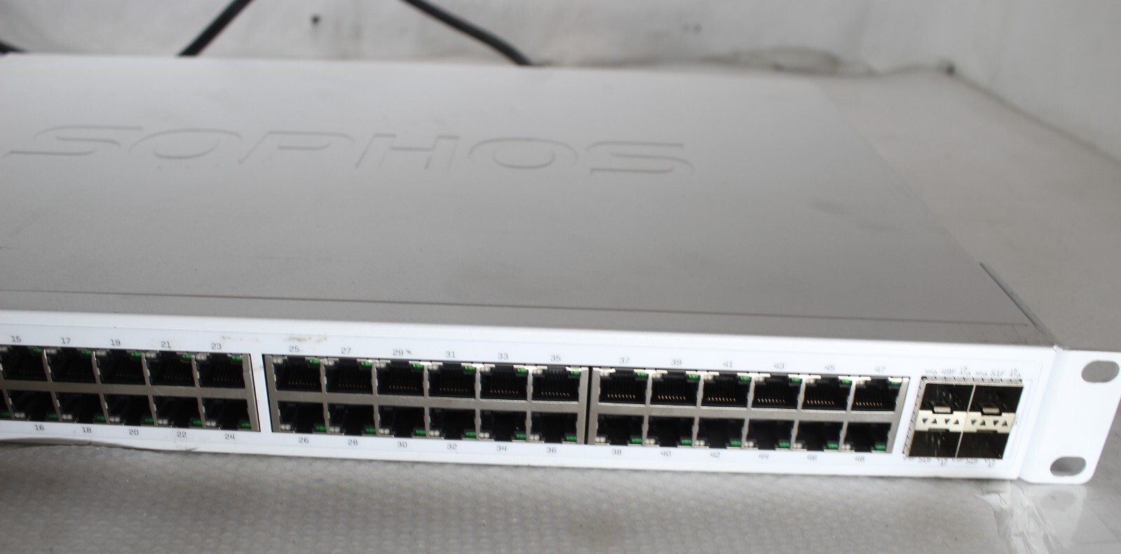 Sophos CS110-48FP 48x10/100/1000 (PoE+) & 4* SFP Managed Network Switch ...
