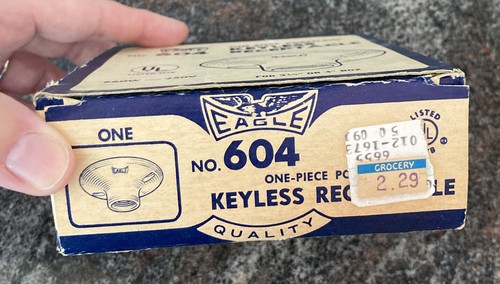 Eagle One Piece Porcelain Keyless Receptacle 660W-250V No. 604 Vintage ...