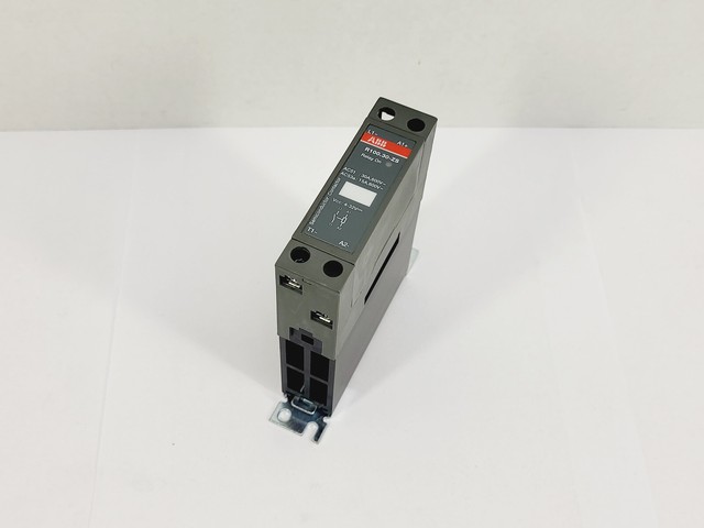 ABB R100.30-ZS SEMICONDUCTOR CONTACTOR / ABB 1SAR111030R8607 R100.30-ZS ...