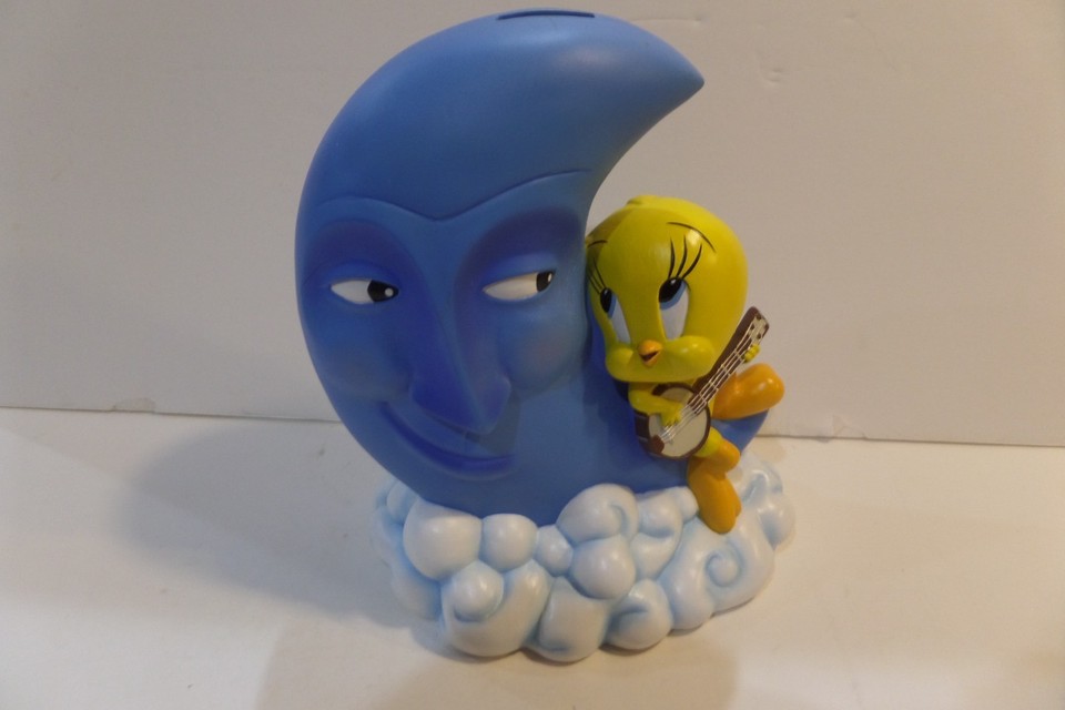 Vtg Warner Brothers Looney Tunes Tweety Bird on Blue Moon Face Coin ...