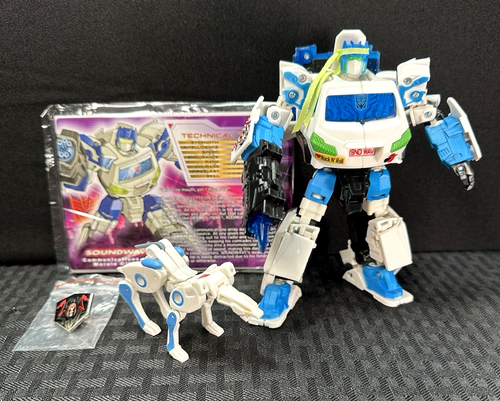 Transformers BotCon 2012 Shattered Glass Soundwave w/ Ravage & Pin ...