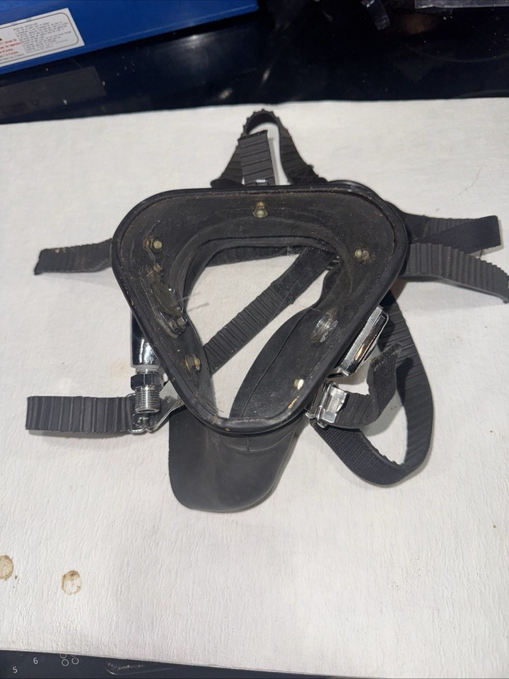 Vintage US Navy SCUBA diving mask Desco Jack Brown | eBay