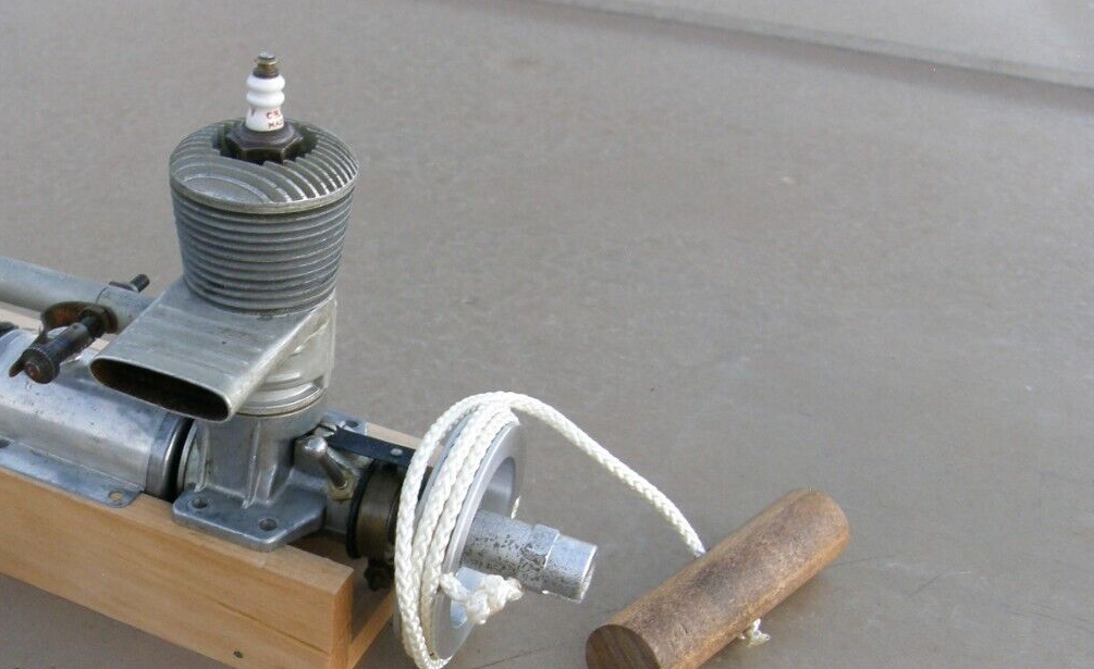 Bunch Tiger Speedway Engine Tether Car Tether Boat Model Airplane 1940s ...