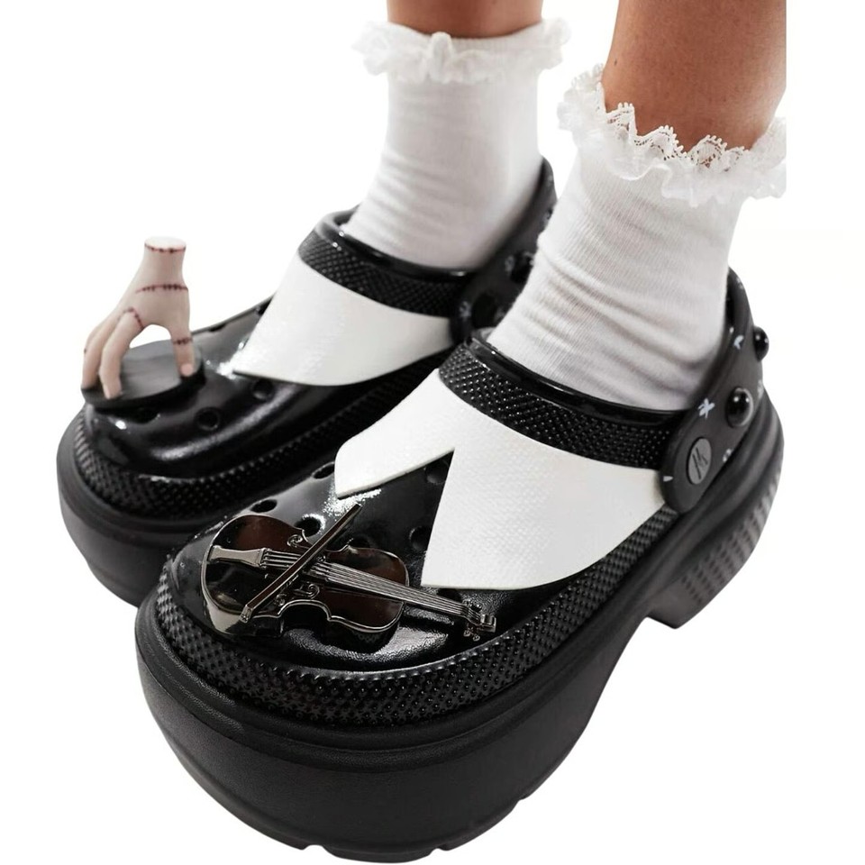 CROCS Wednesday Addams Family Stomp Clog Unisex with Jibbitz Men's ...