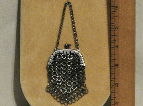 VERY RARE ANTIQUE VICTORIAN ERA MINIATURE GUN METAL C… - Gem