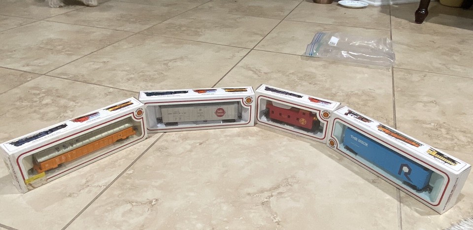 Vintage Bachmann HO Scale Electric Train Set - 4 trains, Power Pack ...