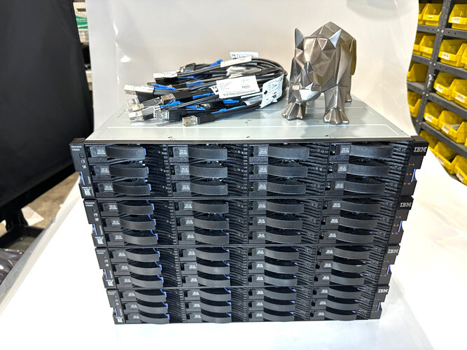 IBM Storewize V5000 Storage node w/ 384TB HDD; 01AC606, 2078-312 | eBay