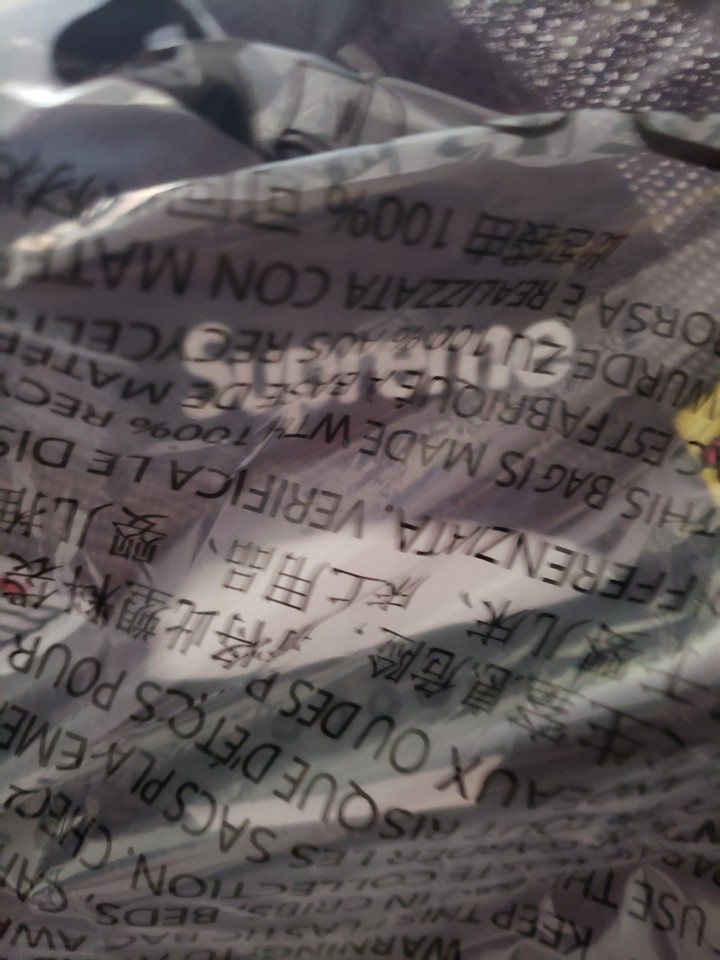 NEW Black Supreme®/SpongeBob SquarePants Jeff Hamilton Mesh Back 6 ...