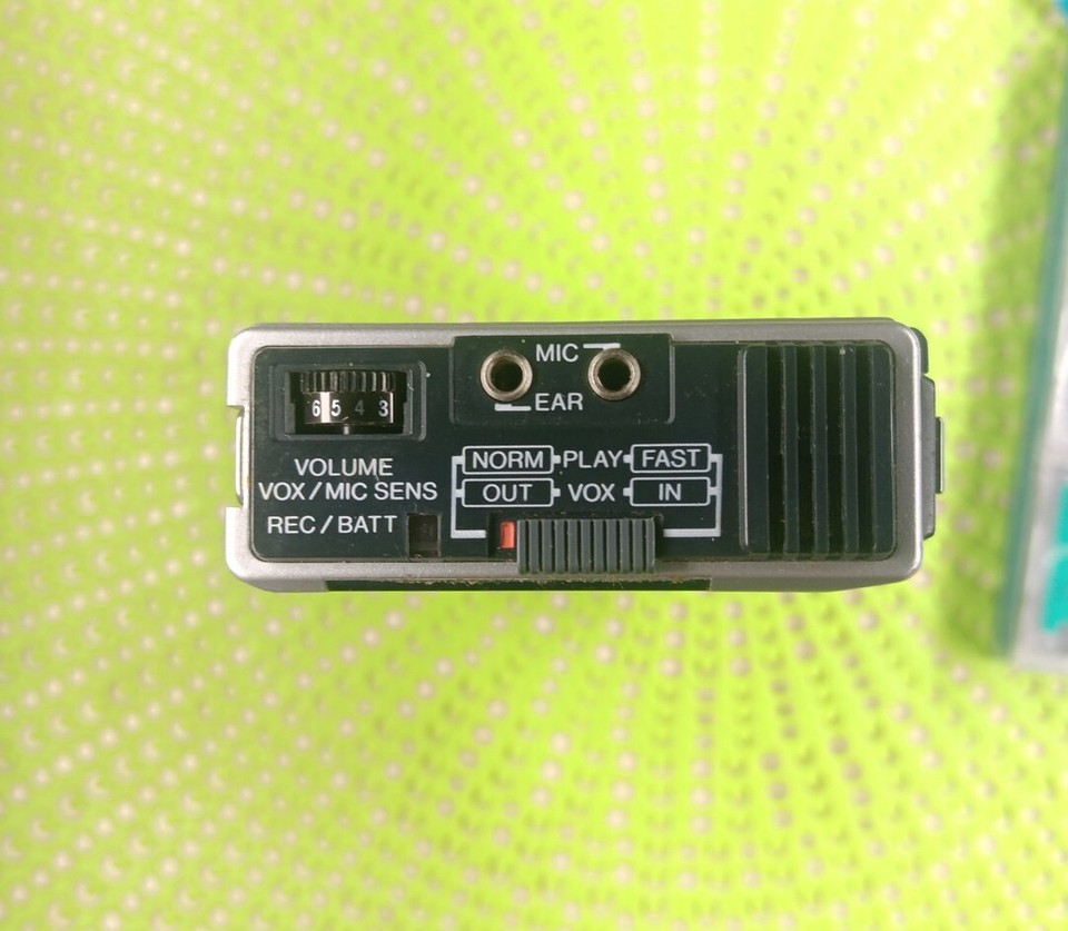 Realistic Micro-25 Micro Cassette Recorder + MAXELL MC-60UR 3 PACK New ...