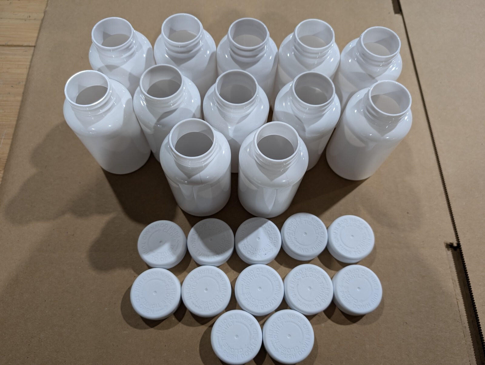 *Set of 12* Plastic Bottles With Caps 200cc White PET Plastic pill ...