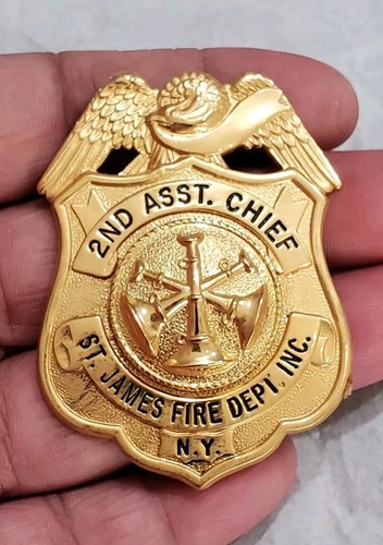 Saint James Fire Department Inc. New York 2nd Assistant Chief Badge ...