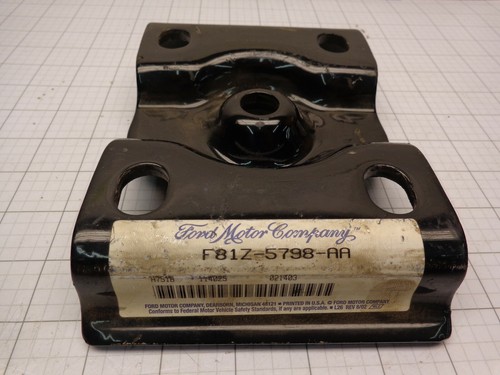 FORD F81Z-5798-AA Rear Axle U-Bolt Spring Plate SOME 99-10 F-250 OEM ...