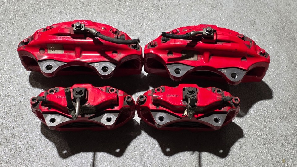14-19 Chevy Corvette C7 OEM Brembo Brake Calipers RED Genuine used FULL ...