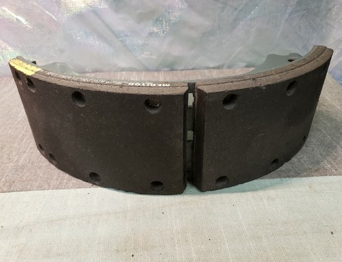 2 ROCKWELL BRAKE SHOES 15 Q PLUS MG1A 4702 CAM FF 028D11 N18 BRAND NEW ...