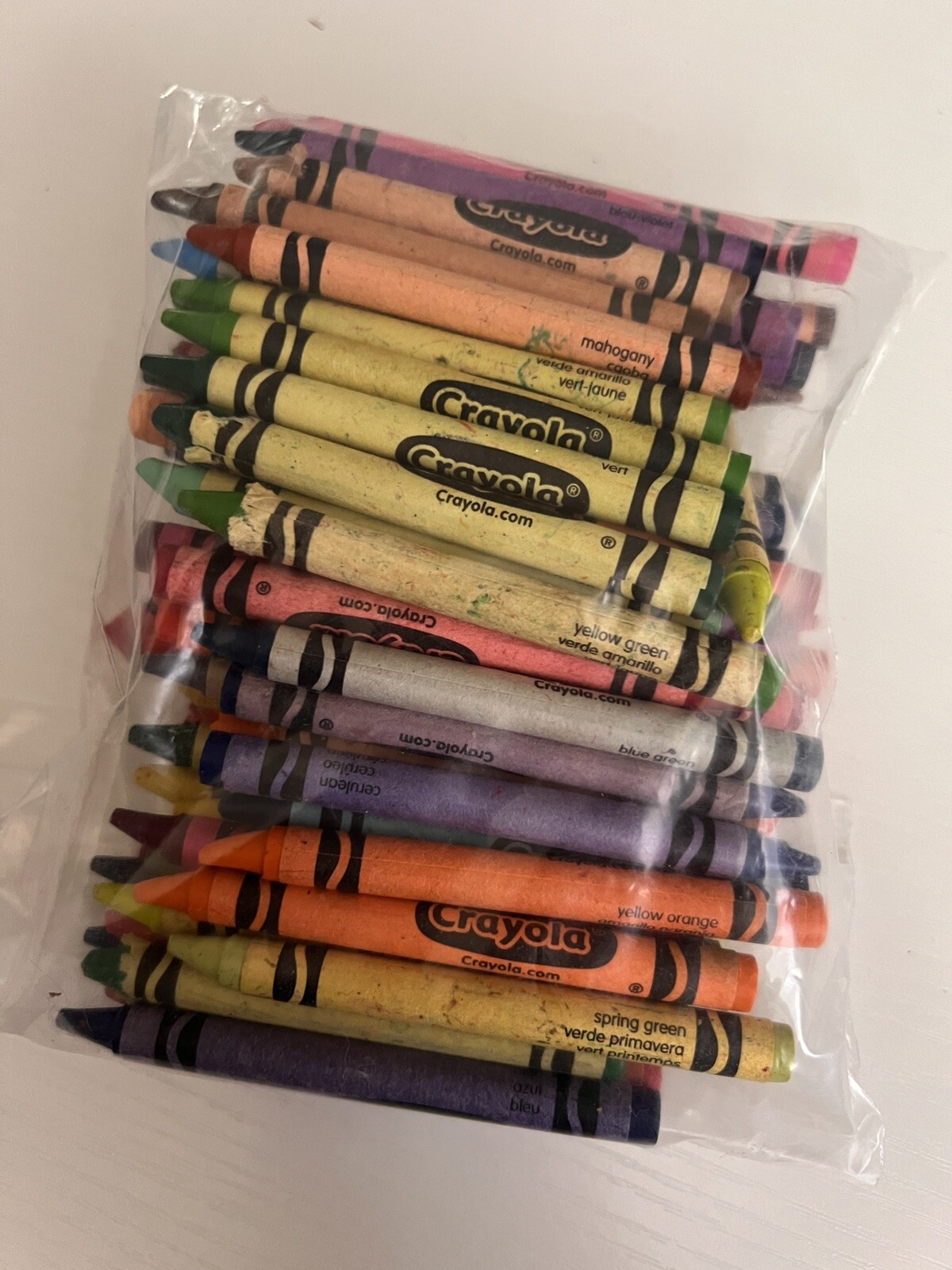 Lot of Crayola Crayons used 1 LB bulk - Arts & Crafts Melting Mixed 98 ...