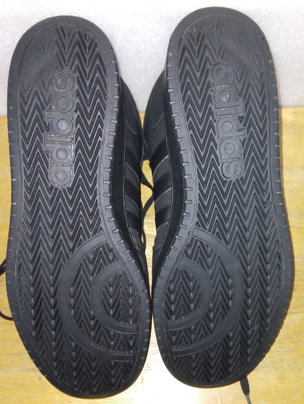 Adidas Men's Hoops 2.0 Mid Black Basketball Sneaker F… - Gem