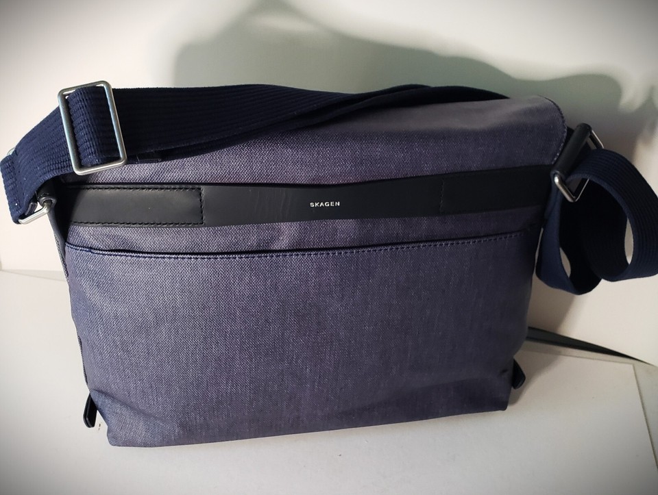 Vintage Skagen Eric City Messenger Bag Navy Blue Minimalist ...