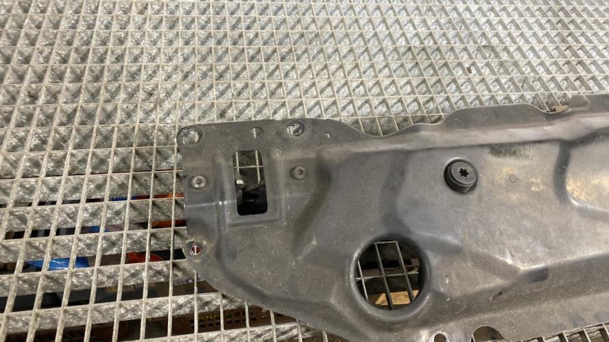 Traverse superieure BMW SERIE 5 E61 51647163462 | eBay